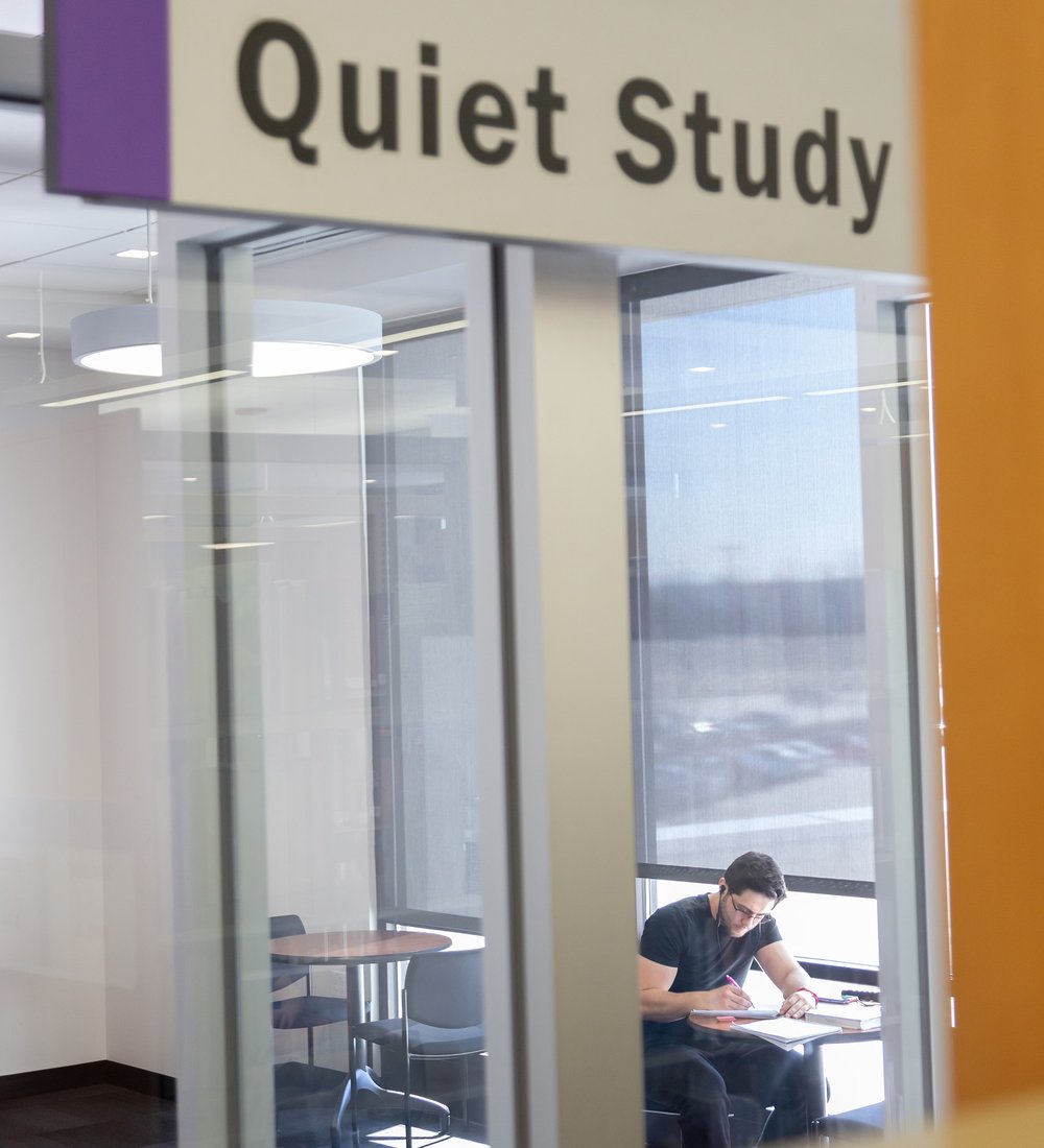 10 Ways JJC Students, Community Members Can Utilize the Library’s Services